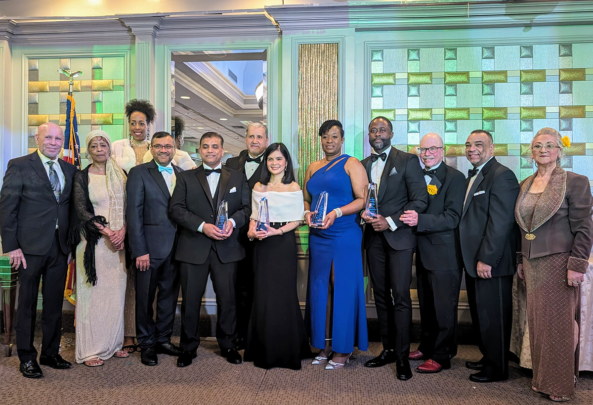 Woodhull Auxiliary Gala Honors – The Greenline